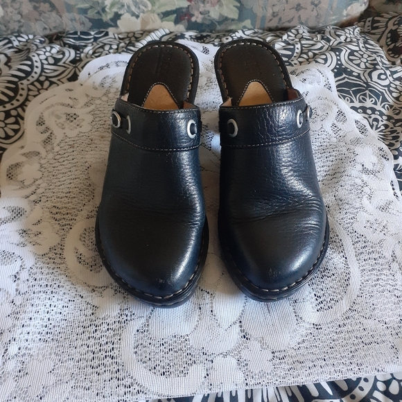 Born | Shoes | Born Mules Clogs 6365 Black | Poshmark